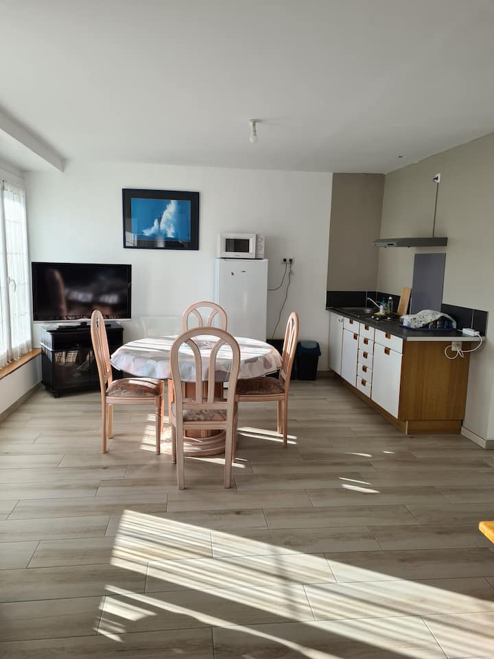 T2 Bis Refait à Neuf Dans Le Bourg De Frehel - Fréhel