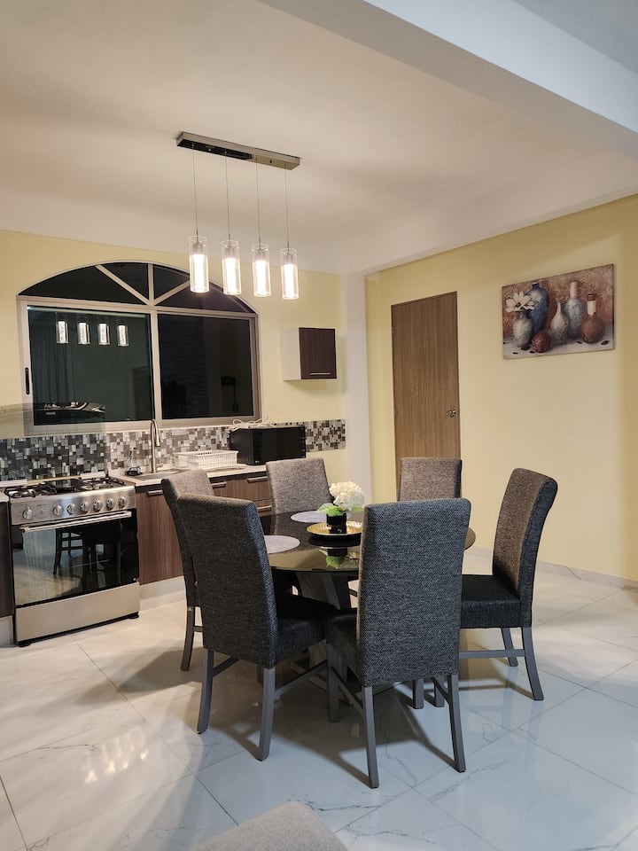 Departamento Cerca De La Isla- Se Factura. - Acapulco