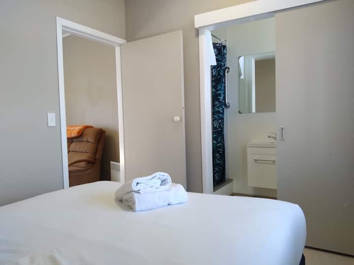 Compact Motel Unit (2pax) @ The Junction - Tūrangi