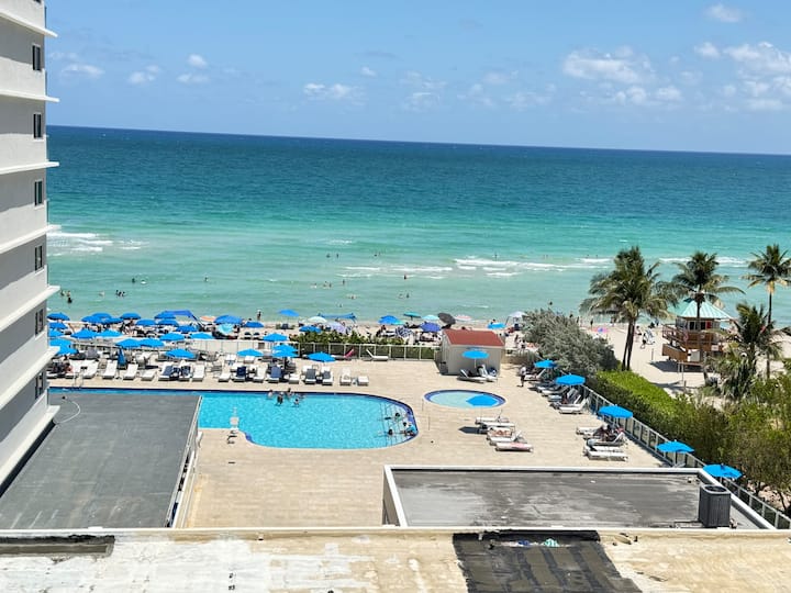 Comfort Studio In Sunny Isles Beach - Sunny Isles Beach, FL