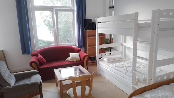 Großes Zimmer Am Ziegelinnensee, Nähe Innenstadt - Schwerin