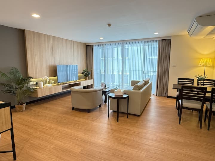 130m²apt 2br/emsphere/bts Phrom Phong /Pool Gym - Bangkok