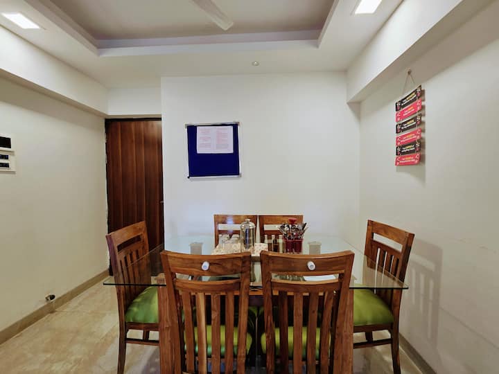 Bliss 140: Higher Floor 2bhk Apt With Great View - Mumbai