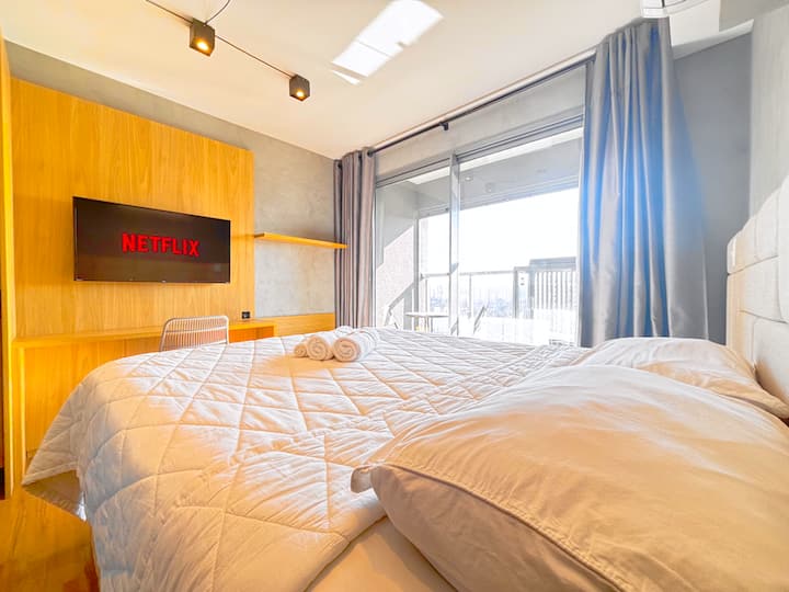 Studio Novo + Piscina + Academia + Metro - Santo Amaro