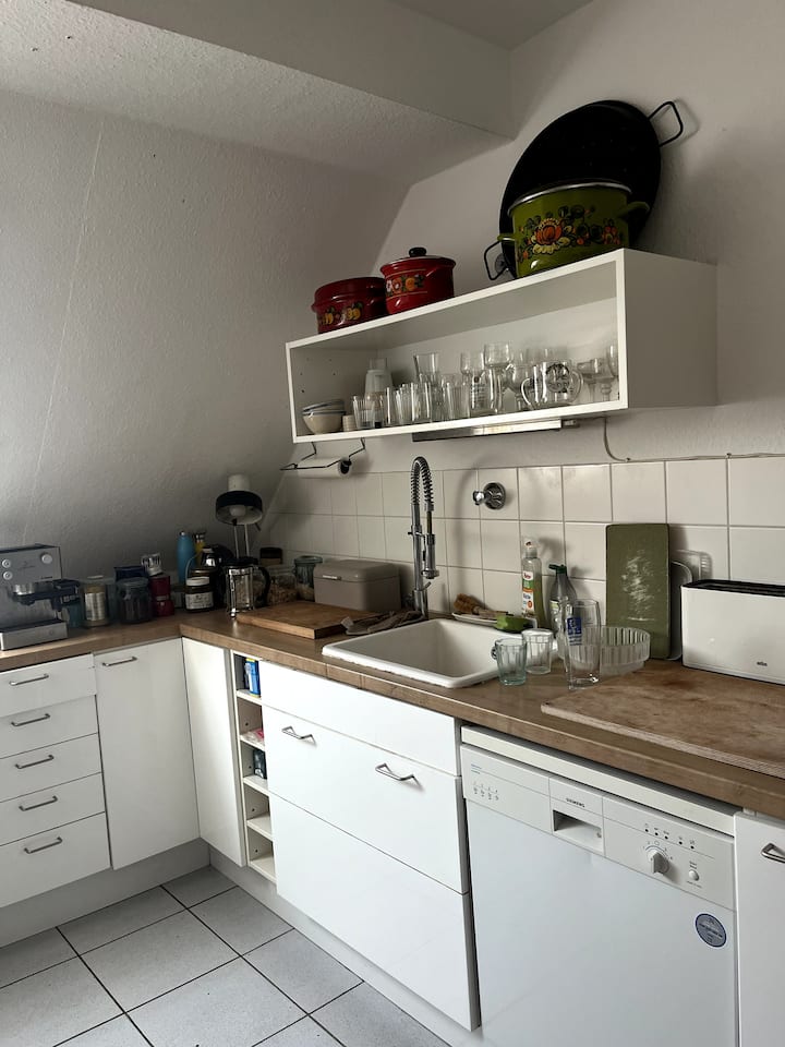 Studio In Großer Wohnung - Berlin