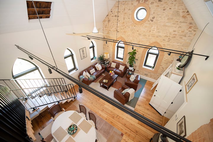 Adelaide Hills Historic Self Contained Haven - Woodside