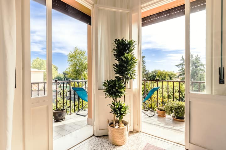 Bright St. Peter's Gem • Balcony & Full Kitchen - Rome