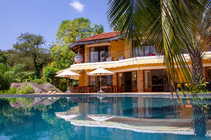 7br Luxury Villa • Pool, Chef & Epic Views - Sri Lanka