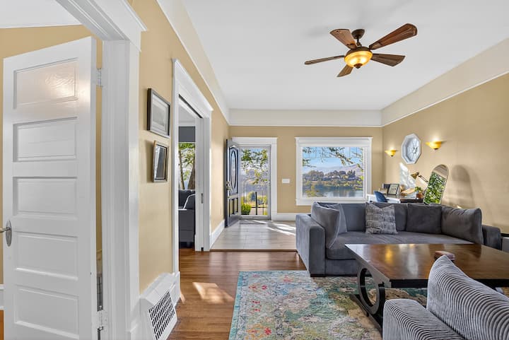 River Views! Walk To Downtown, Lcsc, Shops & More! - Lewiston