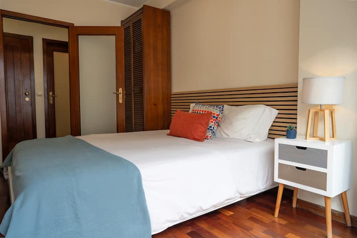 Modern Apartment Porto City Center - Porto, Portugal