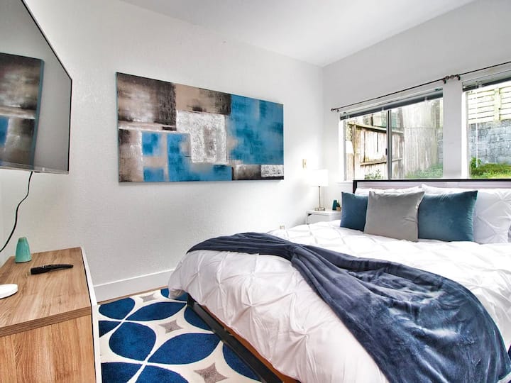 New! Cozy Remodel | Sun Patio | Sf 5 Min! - Daly City