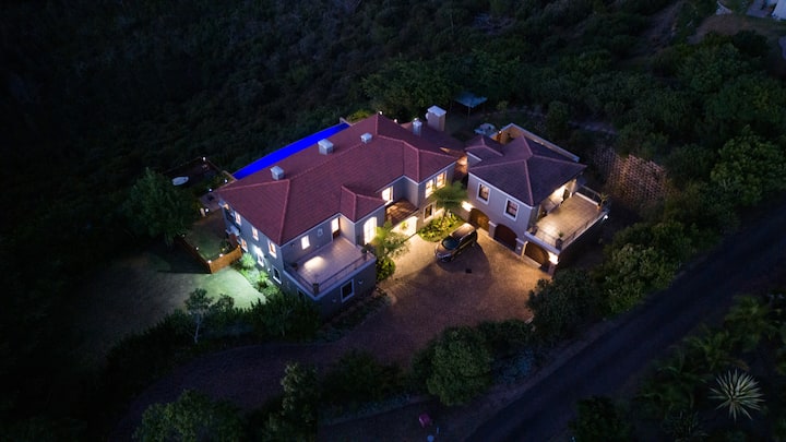 Loerie's Landing Country Villa - Rheenendal
