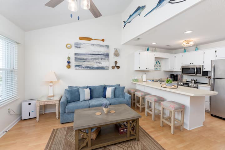 3 Min Walk2beach, Close2lejeune, Dog Friendly - North Topsail Beach, NC