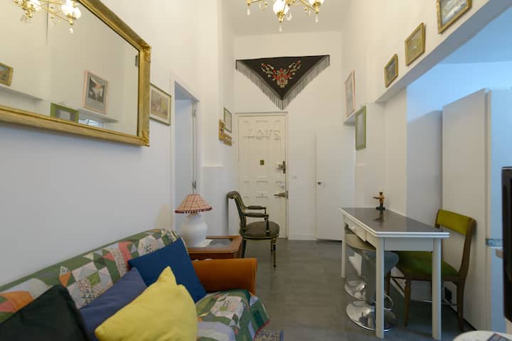 Flat With A Patio - Sol At 20 Min - Madrid