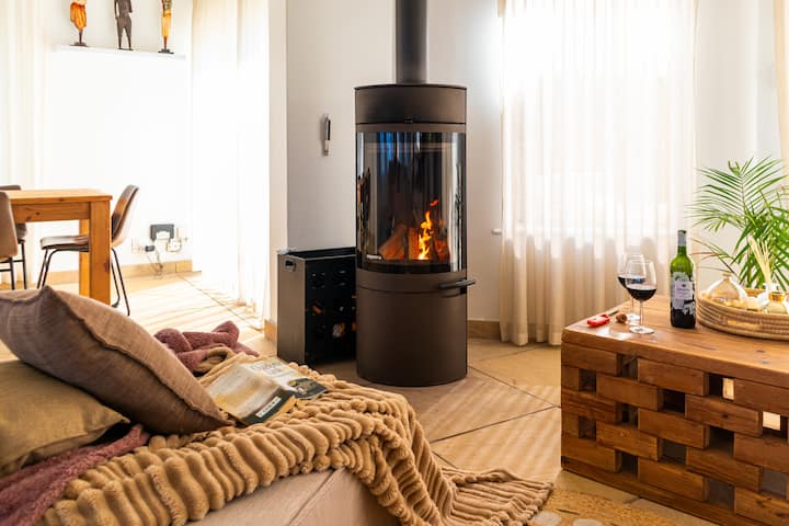 Ocean Villa | Fireplace | Pool - Wilderness