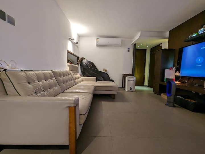 Our Home Only During Our Holiday (Have Two Cats) - Sai Kung