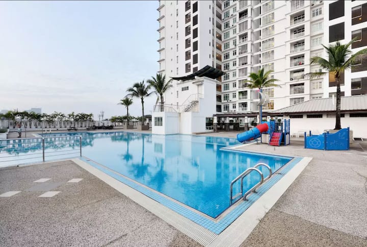 3-bedroom Apartment In Jb Center - Johor Bahru