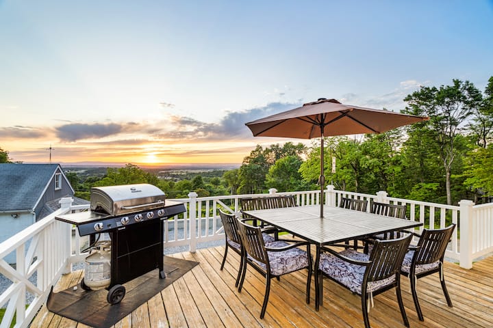 Foxfire - Secluded Zen Retreat With Spa & Views - Maryland