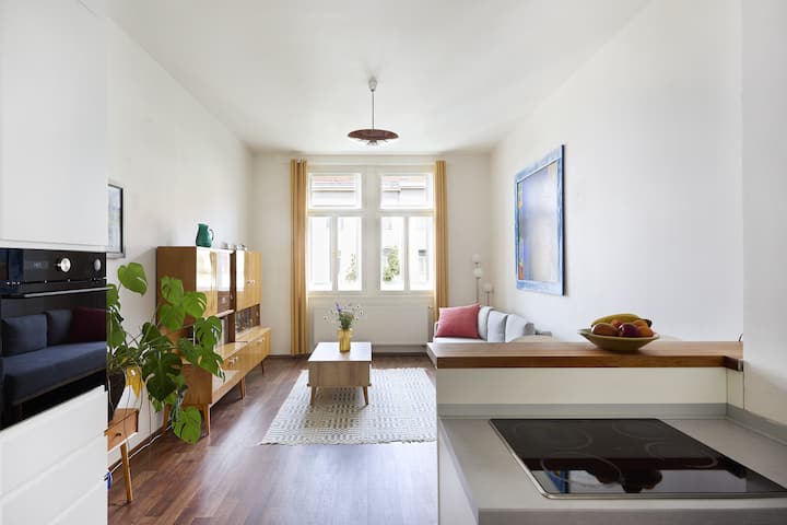 Mama's Apartment - Prague