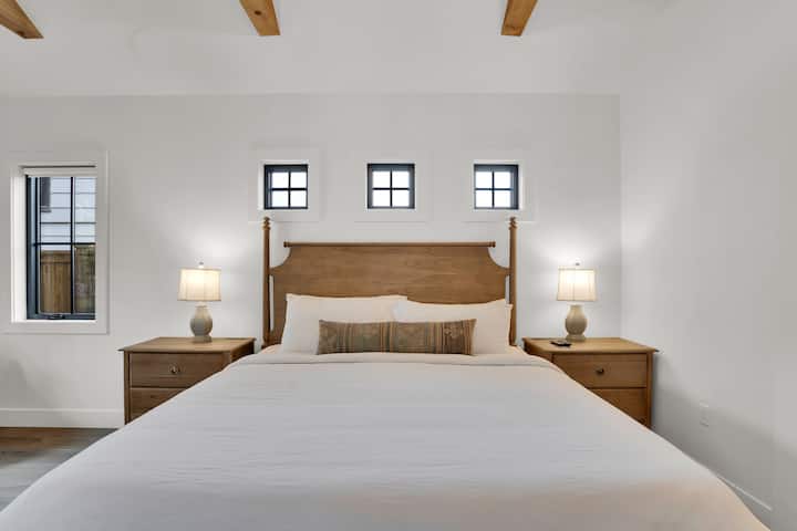 The Scout: Cottage 3 - Sisters, OR
