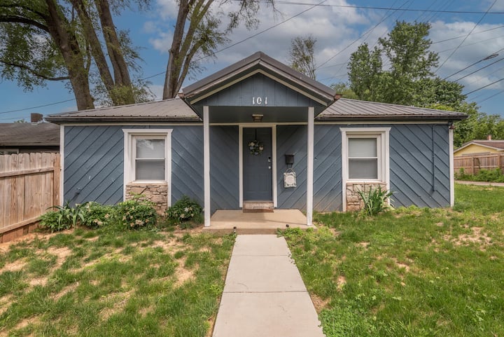 Bloomington Bungalow - Bloomington, IN