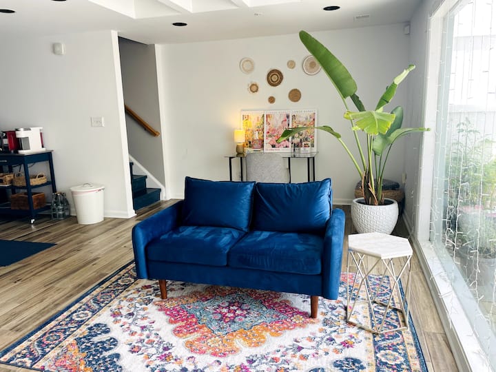 Private Garden Suite, Yard & Garage (Kentlands) - Gaithersburg, MD