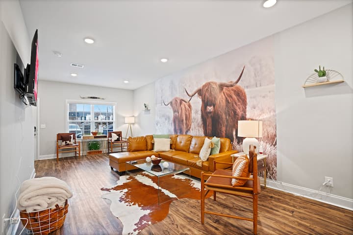 2 Master Brs | Wi-fi | Selfie Wall | Western | W/d - Clarksville, TN