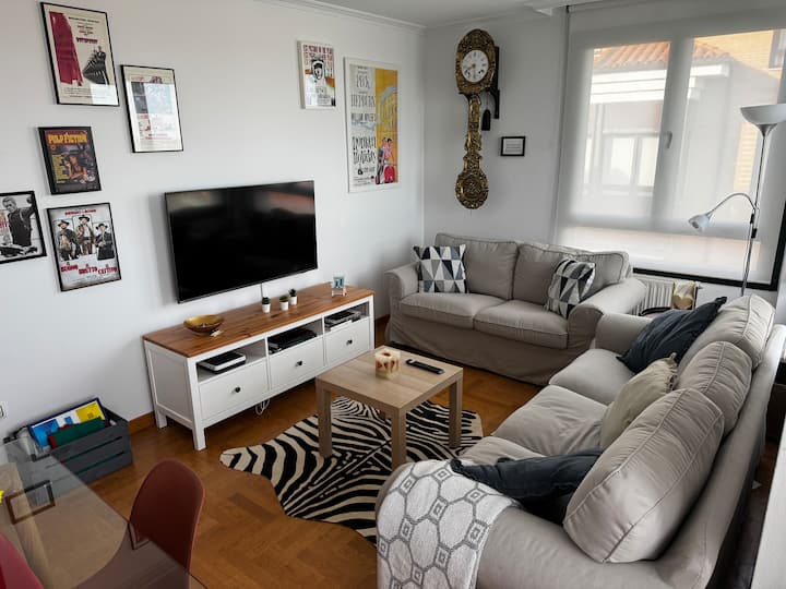 El Rincón Del Reloj - Vut-5107-as - Llanes