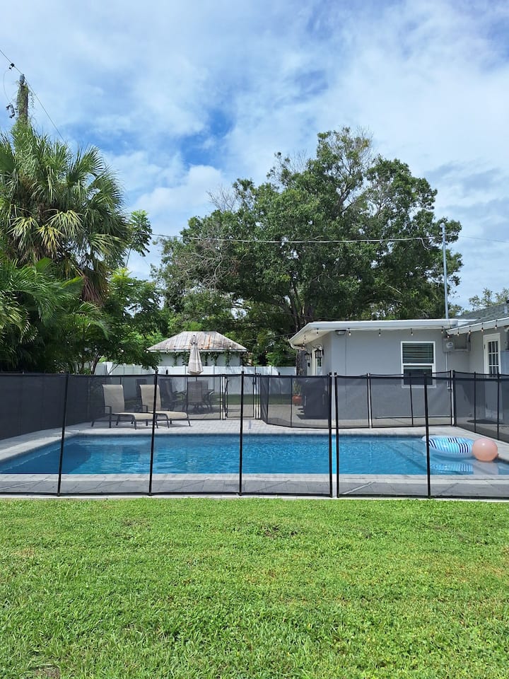 [Whispering Oak Retreat] Private•heated Pool - Sarasota, FL
