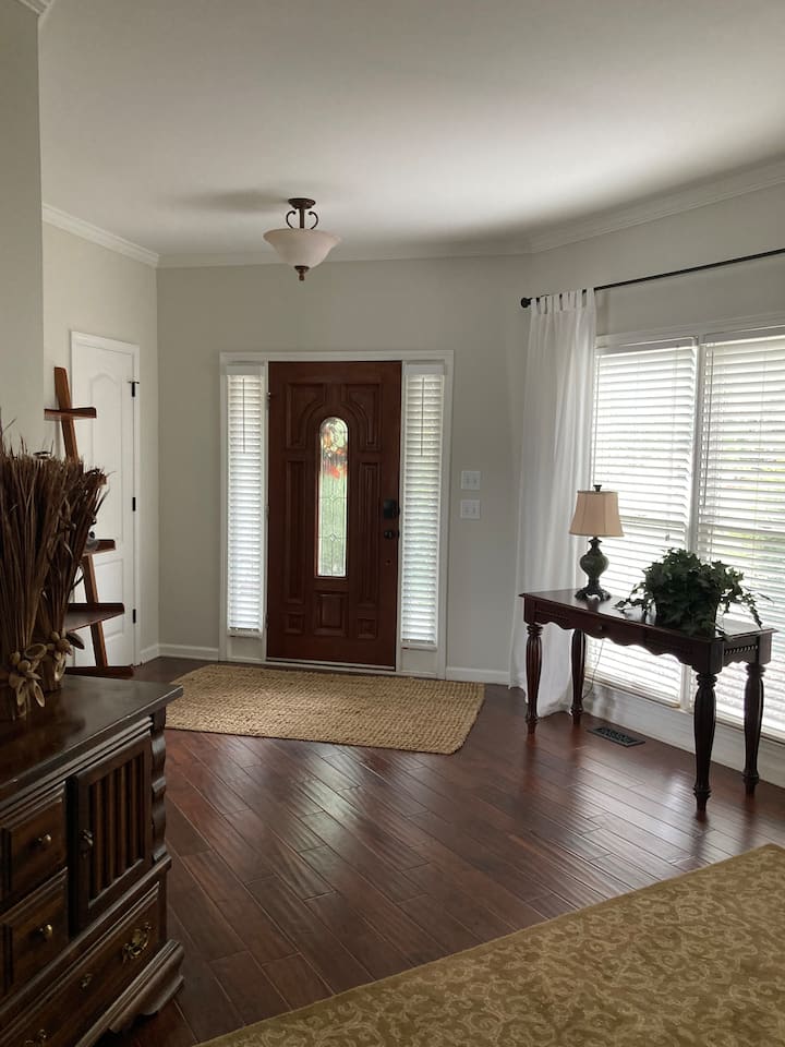 Your Home Away From Home! - Buford, GA