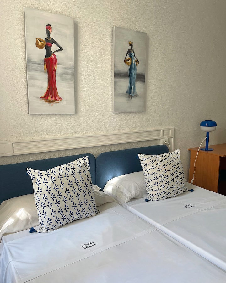The Cathedral Hostel (Habitación Privada Doble) - Murcia