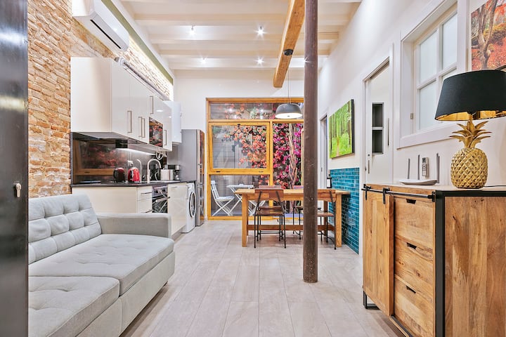 Alejandra Apartamentos Peu De La Creu - Barcelona