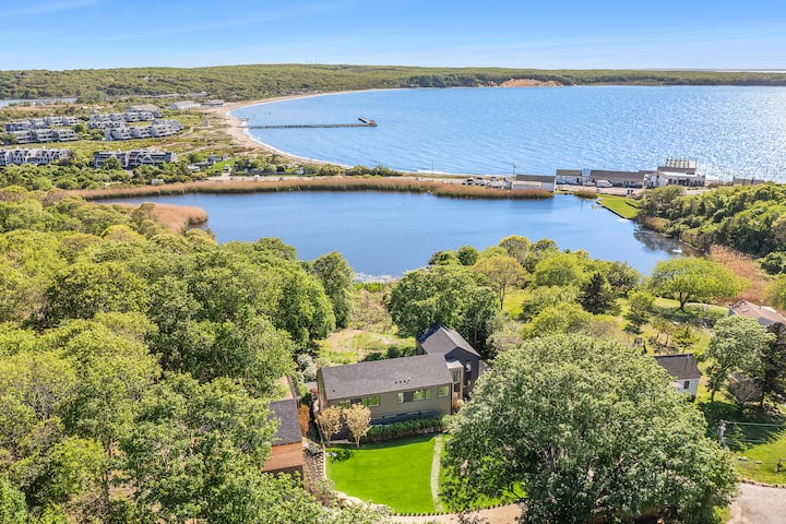 Waterfront Lake House - Montauk, NY