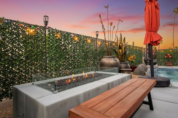 Fun & Sun Retreat|pool, Firepit, Ev+, Shuffleboard - Coachella, CA