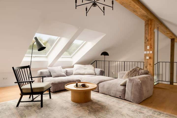 Forest Retreat: Serene 160m2 With Forest Views - Wermelskirchen