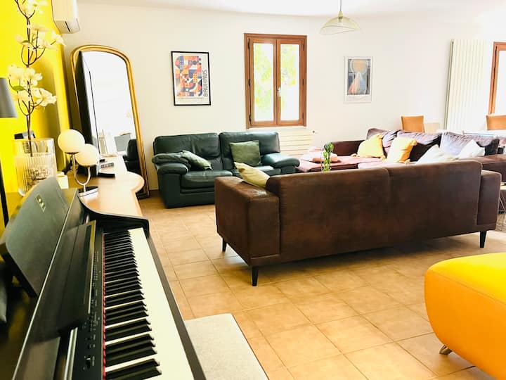 Domaine Privé, 4*, 16-24pax, Ac Spa & Piscine 15x7 - Brignoles