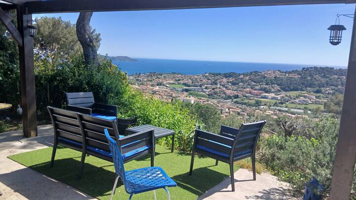 Studio 30m² Vue Mer Imprenable - Carqueiranne