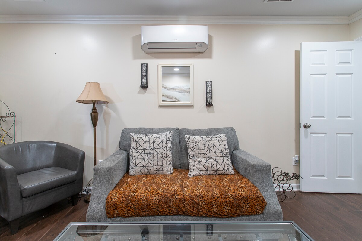 Downtown, Raleigh Apartment Vacation Rentals - Raleigh, NC | Airbnb