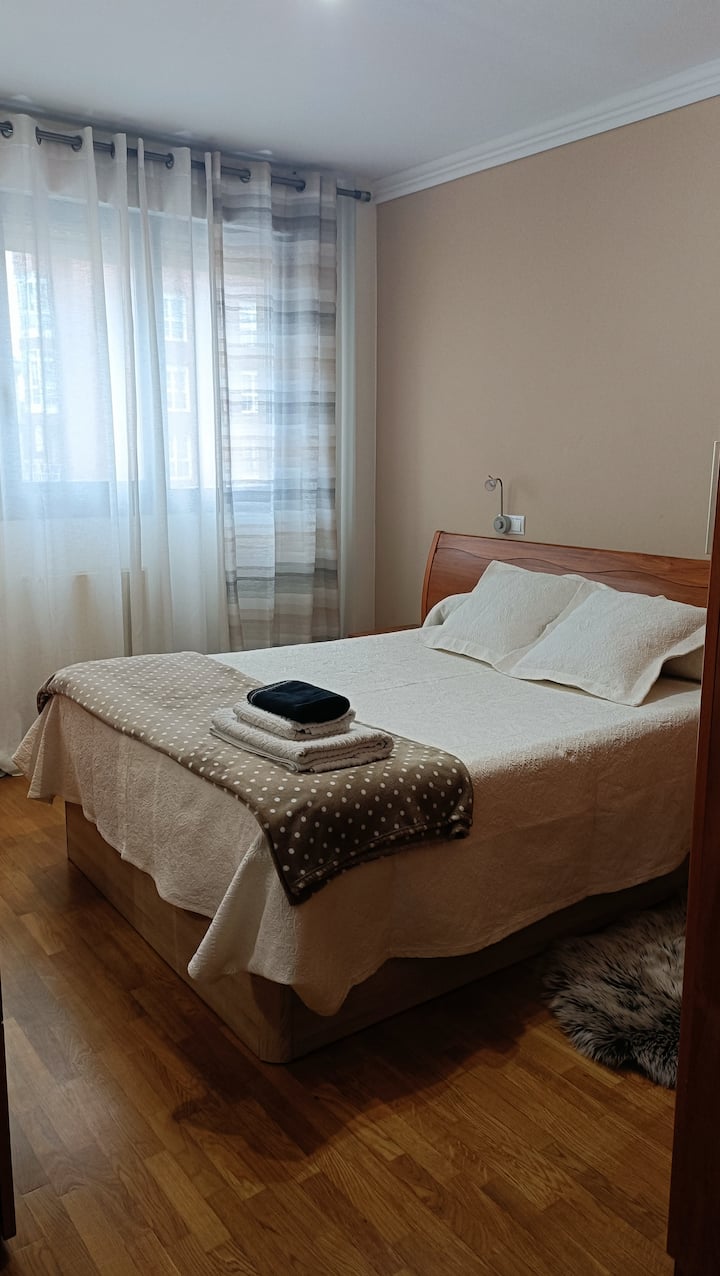 Habitación En El Hogar De Susana - Salinas, España