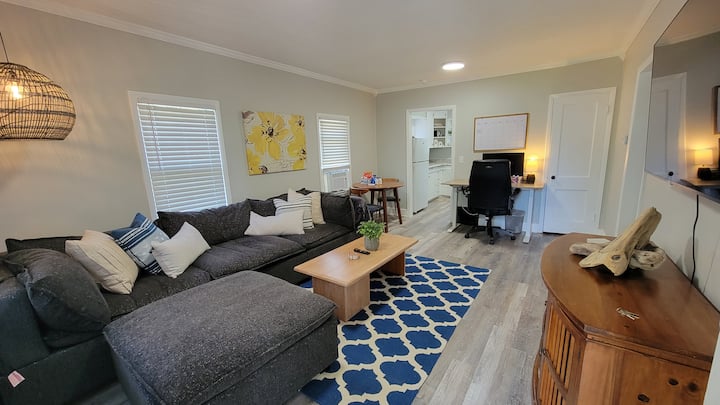 Adorable Home-great Location-cozy Space-kazoo - Portage, MI