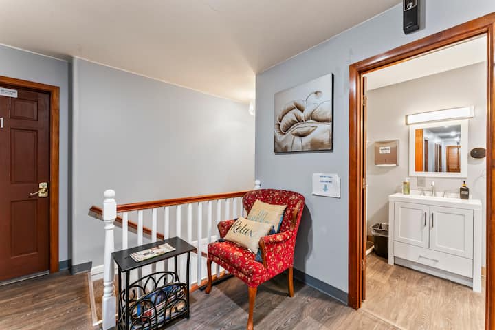 Cozy Private Room With 2  Beds And Private Bath - Anchorage