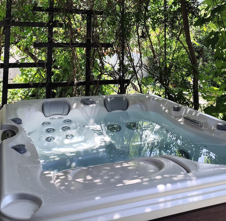 Maison De Famille: 3 Chambres, Jacuzzi Et Jardin. - Collioure