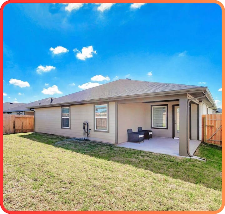 Charming 4br Haven W/ Office & Fenced Yard G#41733 - Katy, TX