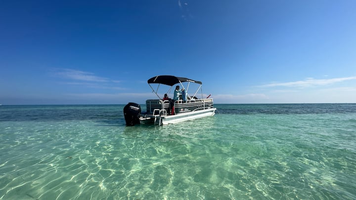Marathon 3br W/ Boat Is Included Aug - Nov Only ! - Marathon, FL