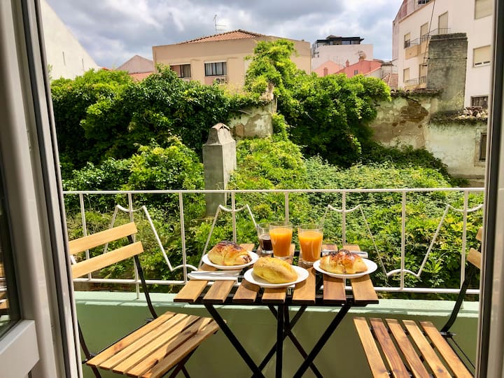 Modern City Center Apartment Espora Dourada - Turcifal