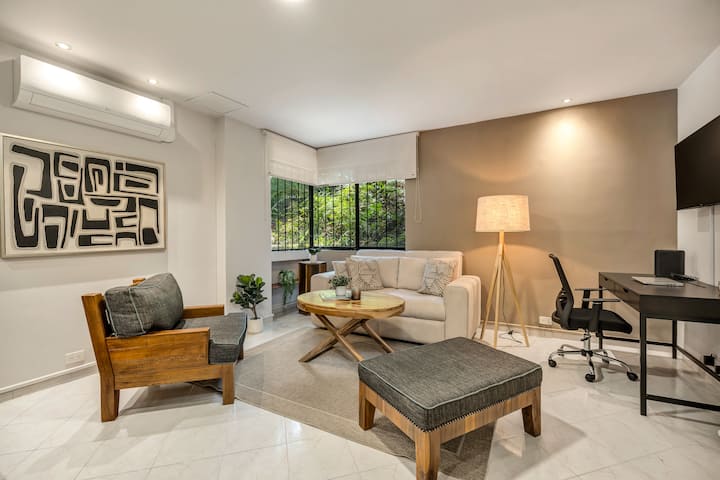 Cozy Apt In Prime Location, Quiet And Modern Vibes - Medellín