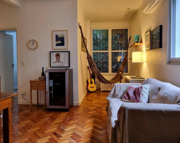 Apto A 100 M Da Praia Do Leme E Vista Para A Mata - Rio de Janeiro