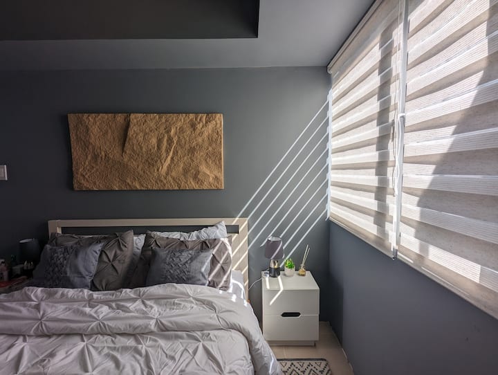 Superhost 1br | Premium Location | Fast Internet - Taguig