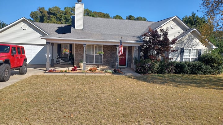 Cozy Cottage Home, New Mbr Mattress, Sleeps 4- 8 - Athens, GA
