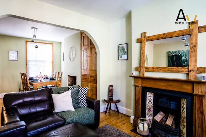 Northampton 2-bed House | Garden & Parking - Northampton